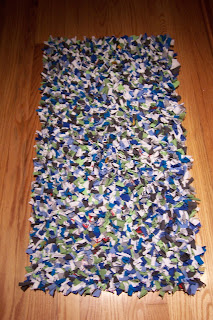 Kelly's Creations: T-Shirt Shag Rug