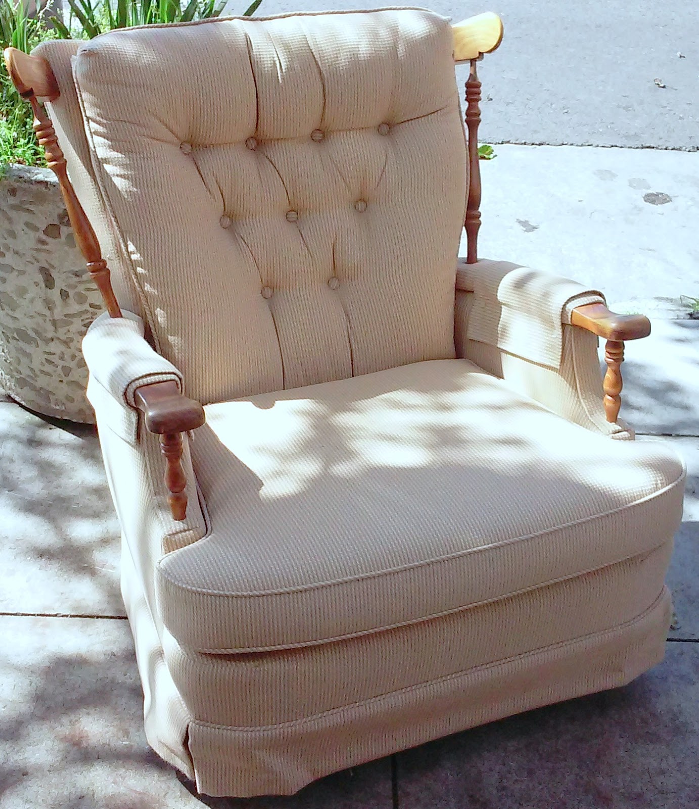 UHURU FURNITURE & COLLECTIBLES: SOLD Vintage Colonial Style Rocking Arm ...