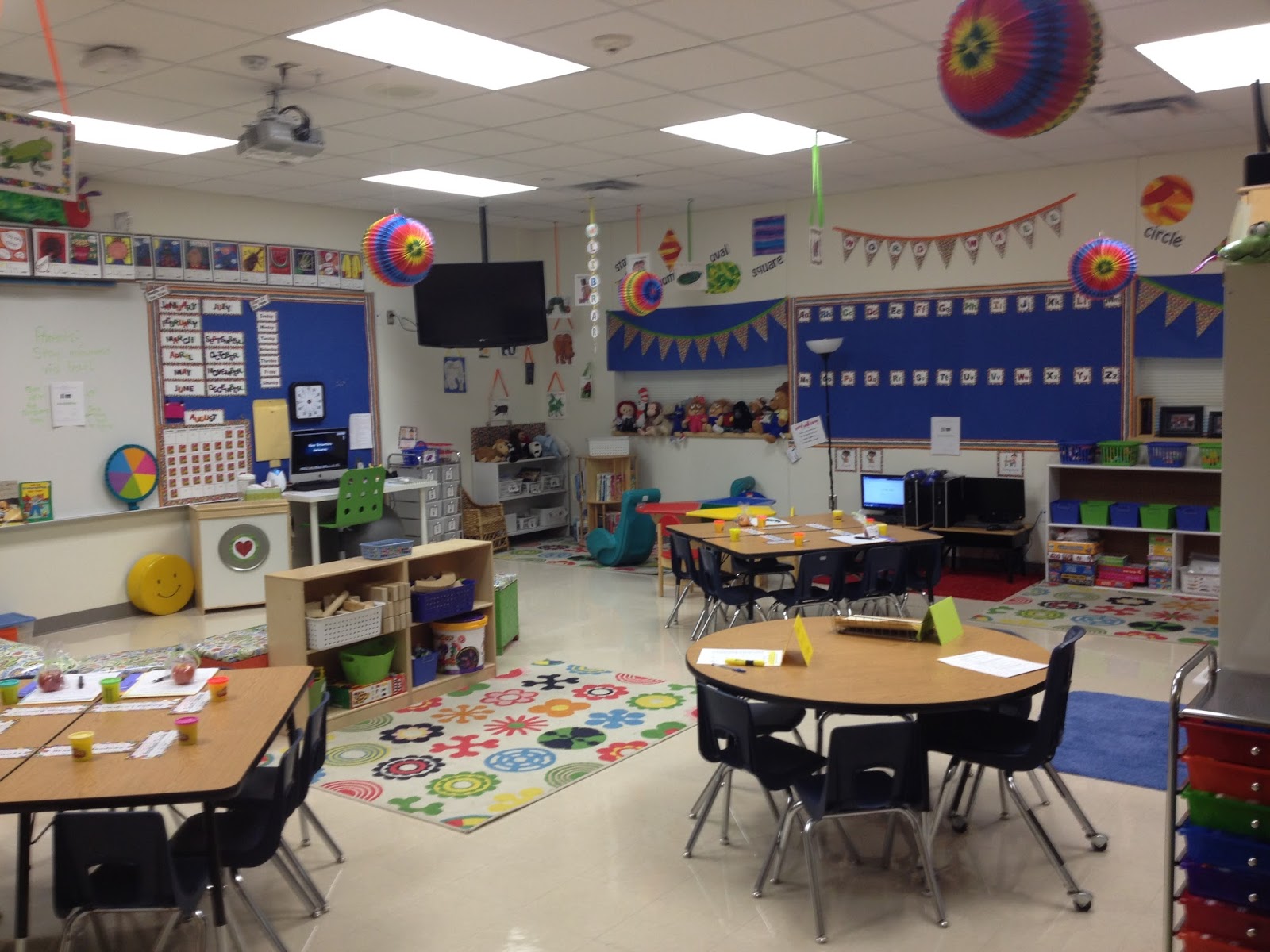 Teacher Deals and Dollar Steals!: Eric Carle Inspired Classroom Decor