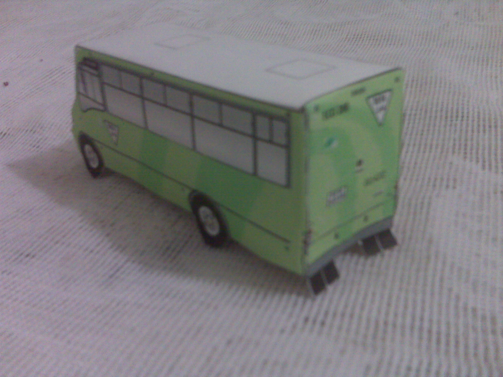 erickdeb: Microbus Marcopolo Boxer Mercedes Benz DF Papercraft (Armable ...