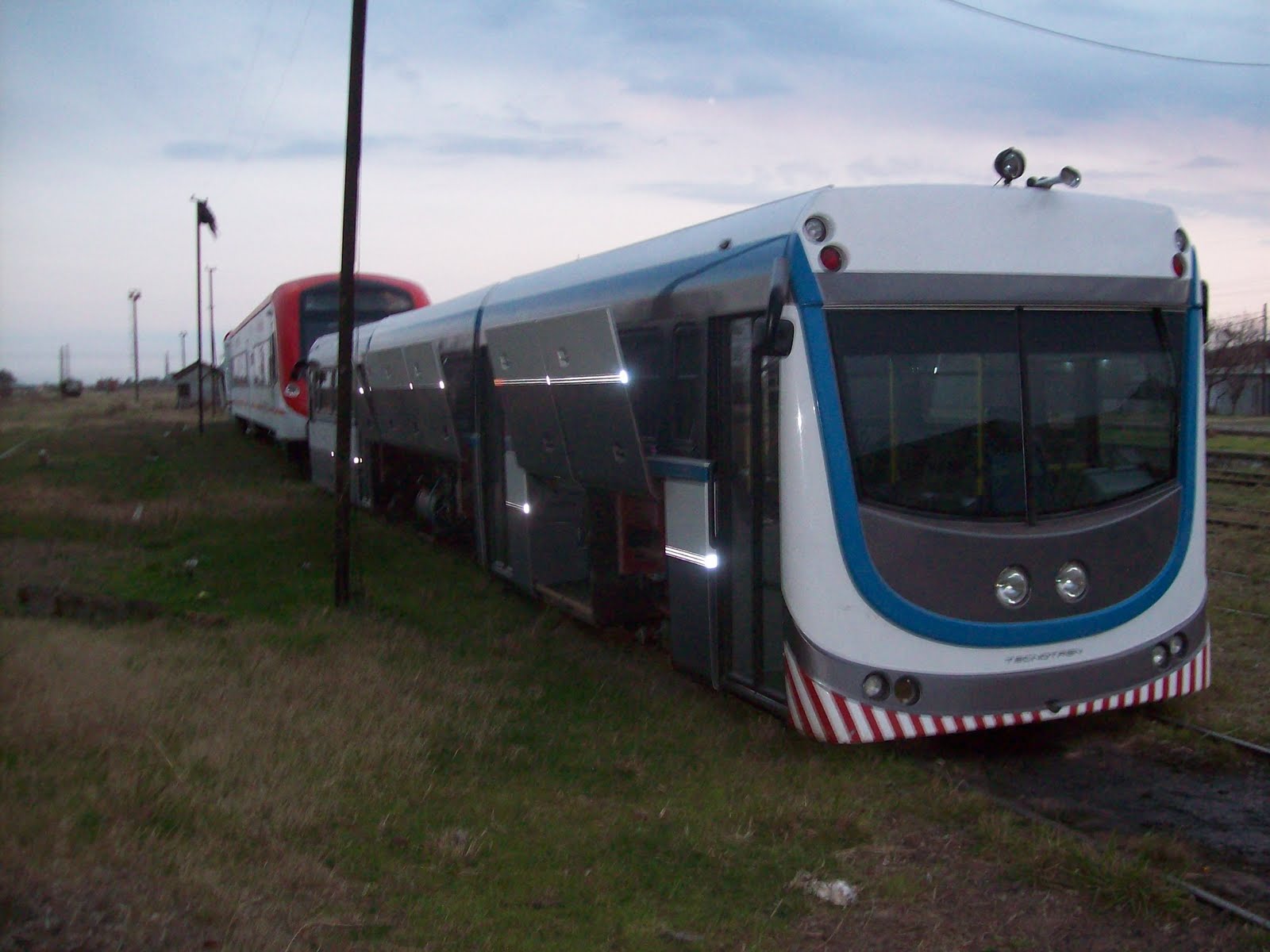 KILOMETRO 222: Arribó el cuarto tren que adquirió el gobierno para ...