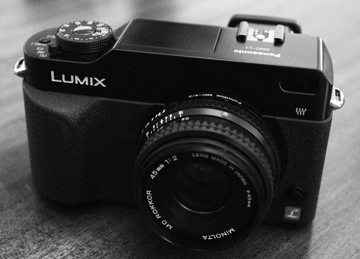PHOTOGRAPHIC CENTRAL: Panasonic Lumix DMC-L1- Still a Real Gem!