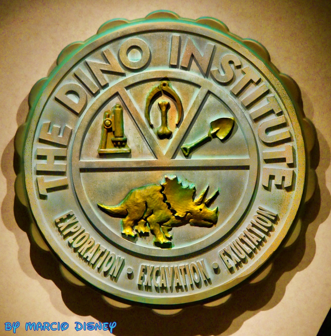 The Walt Disney World Picture of the Day: The Dino Institute Sign at ...