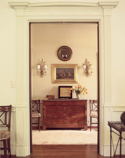 LUSTER INTERIORS: Adams Style