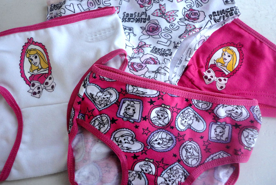 Cecilia Gerpe. : Licencias Disney - Coleccion ropa interior ninas para ...