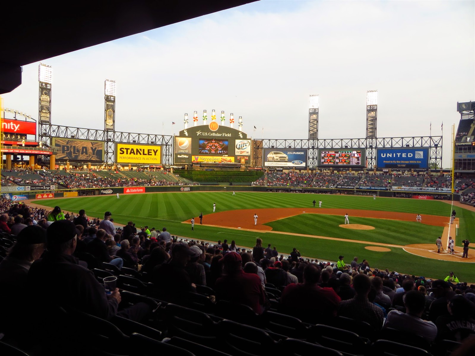 The World of Gord: Watching the Whitesox at U.S. Cellular Field