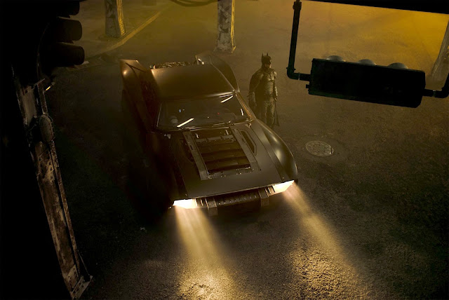 THE BATMAN's BATMOBILE Revealed!