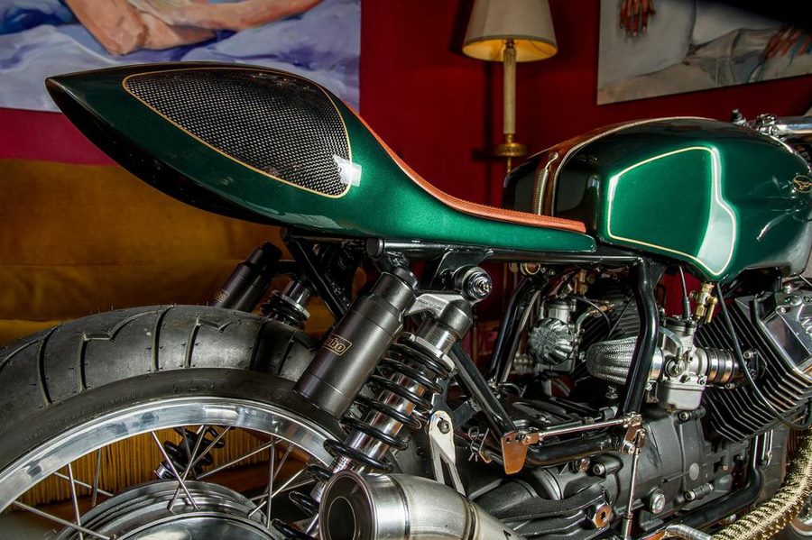 Racing Cafè: Moto Guzzi V65 Cafè Racer by Tricana