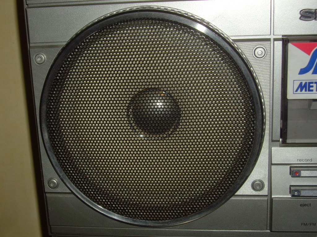 МАГНИТОЛиЯ - бумбоксы, магнитофоны и магнитолы!: Sharp GF-8787H vs ...