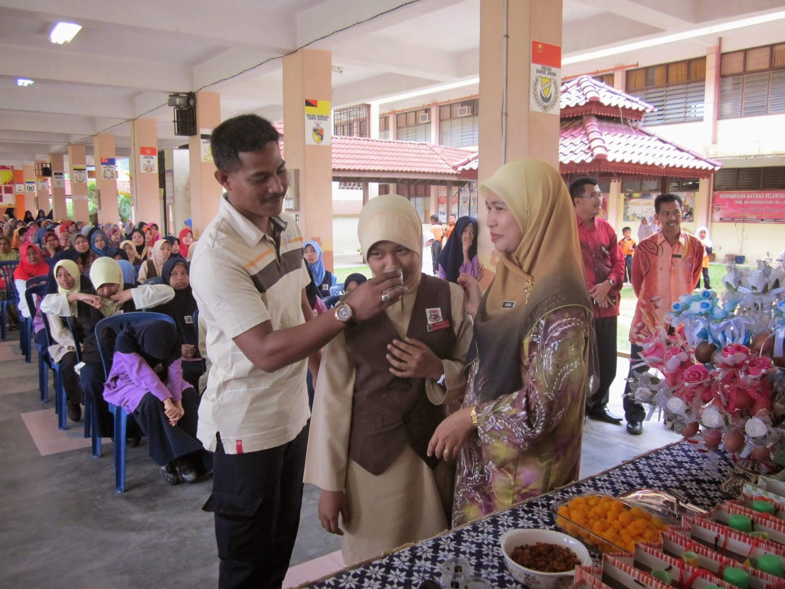 skjeli1ku.blogspot.com: MAJLIS SOLAT HAJAT DAN RESTU ILMU PELAJAR UPSR ...