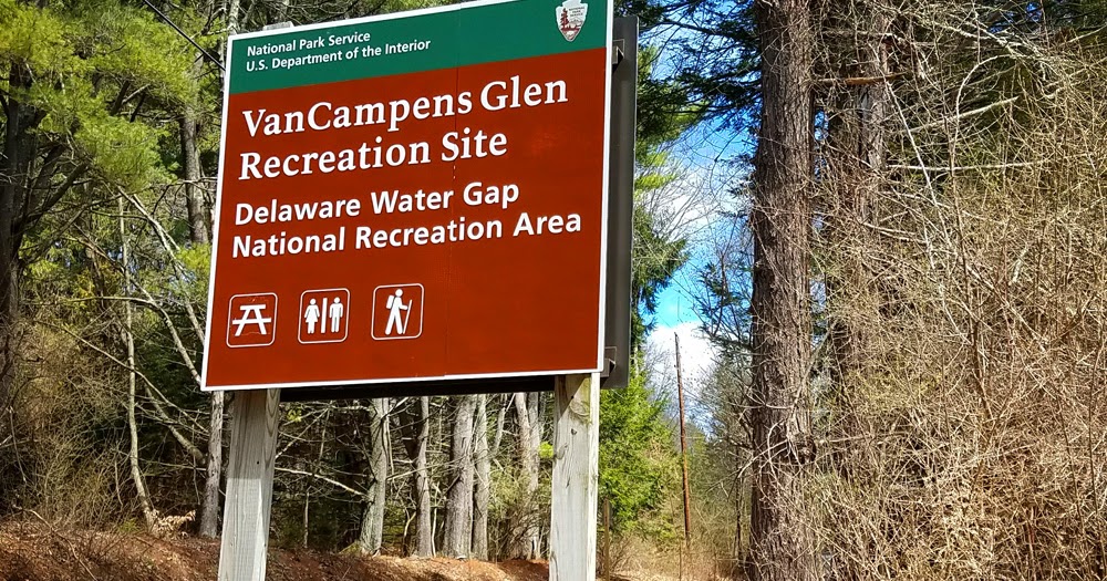 Hiking Trails in NJ and PA: Hiking the Van Campens Glen Trail