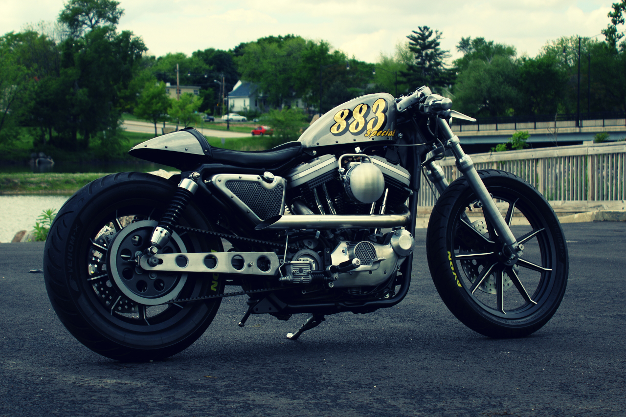 Le Havre Custom Cycles: Café Racer H-D Sportster