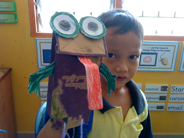 PRASEKOLAH SERI PAGI: Boneka Beg Kertas