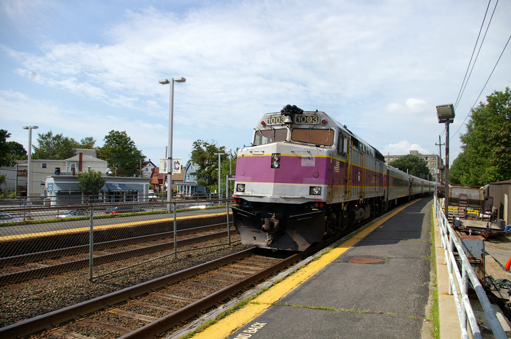 My Railfan Travel Blog: April 2011