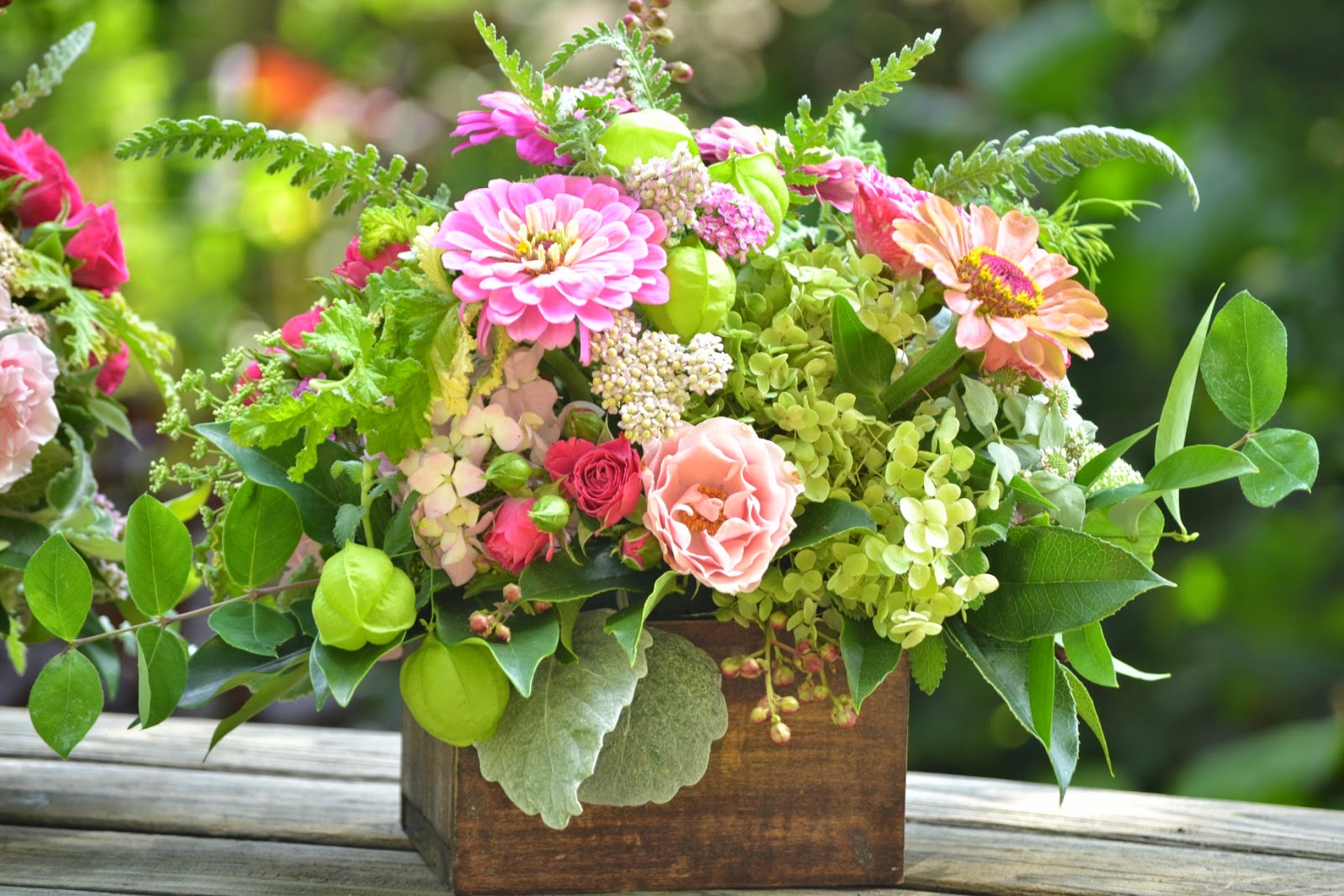 Wedding Flowers from Springwell: Wooden Boxes for Centerpiece Designs