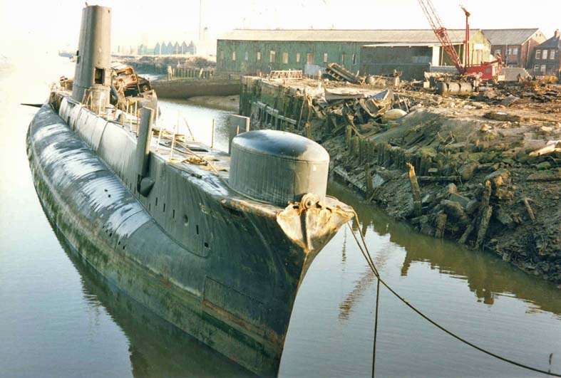 I Must Go Down to the Sea Again.....: HM submarine Walrus in the scrapyard