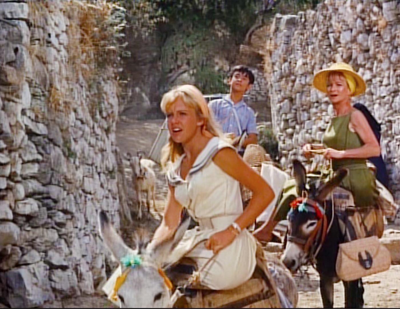 Lady, That's My Skull: Monday with Hayley Mills: Moon-Spinners