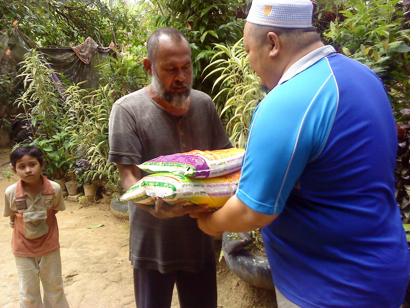 Persatuan Kebajikan Al-Furqan, Manjung, Perak: SUMBANGAN BERAS FIDYAH ...