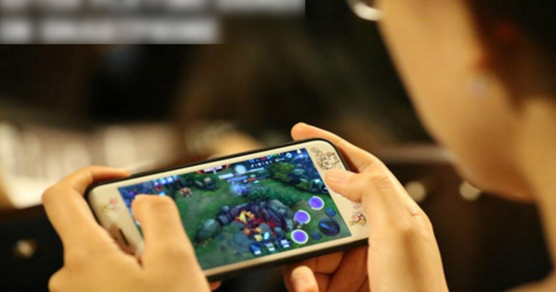 Main Game MOBA Seharian, Cewek Ini Buta Permanen! | Rafli Pedia