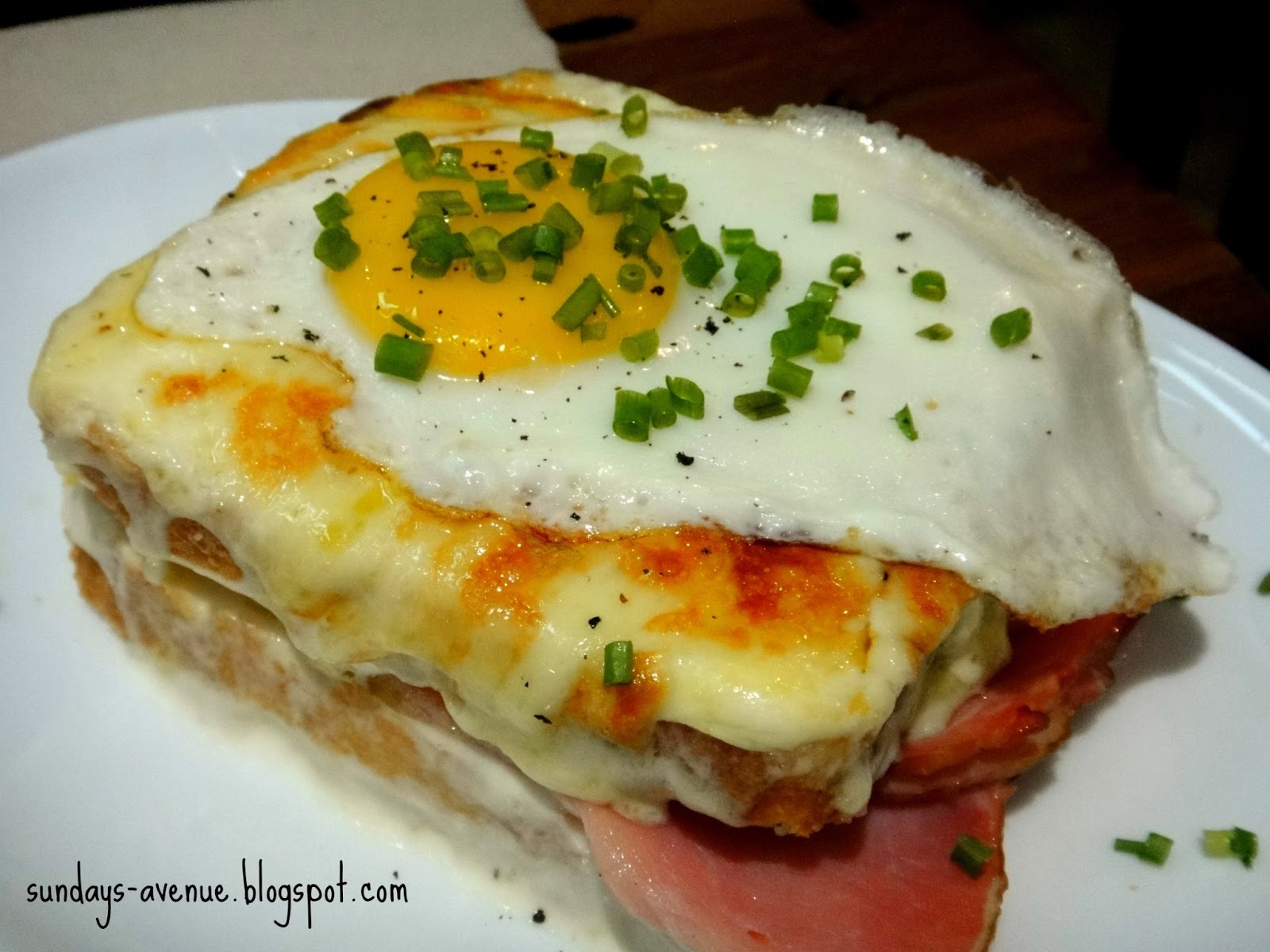 Sunday's Avenue: Cronuts and Crookies at Wildflour Café + Bakery