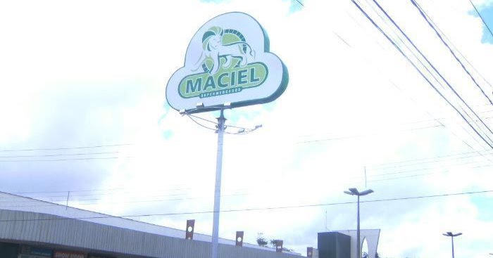Blog da Gênia: Rede dos Supermercados Maciel fecha filial do São ...