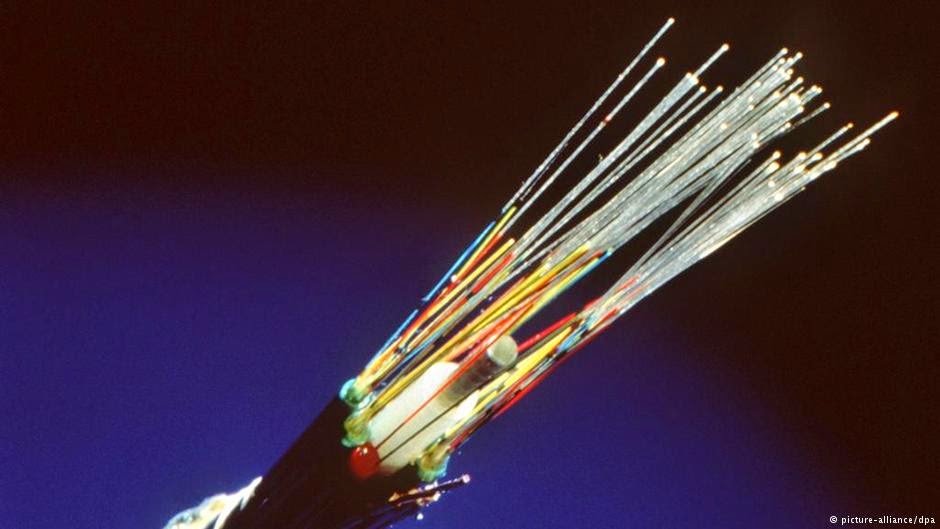 optoelektronika: Bagaimana Cara Menyadap Kabel Serat Optik?