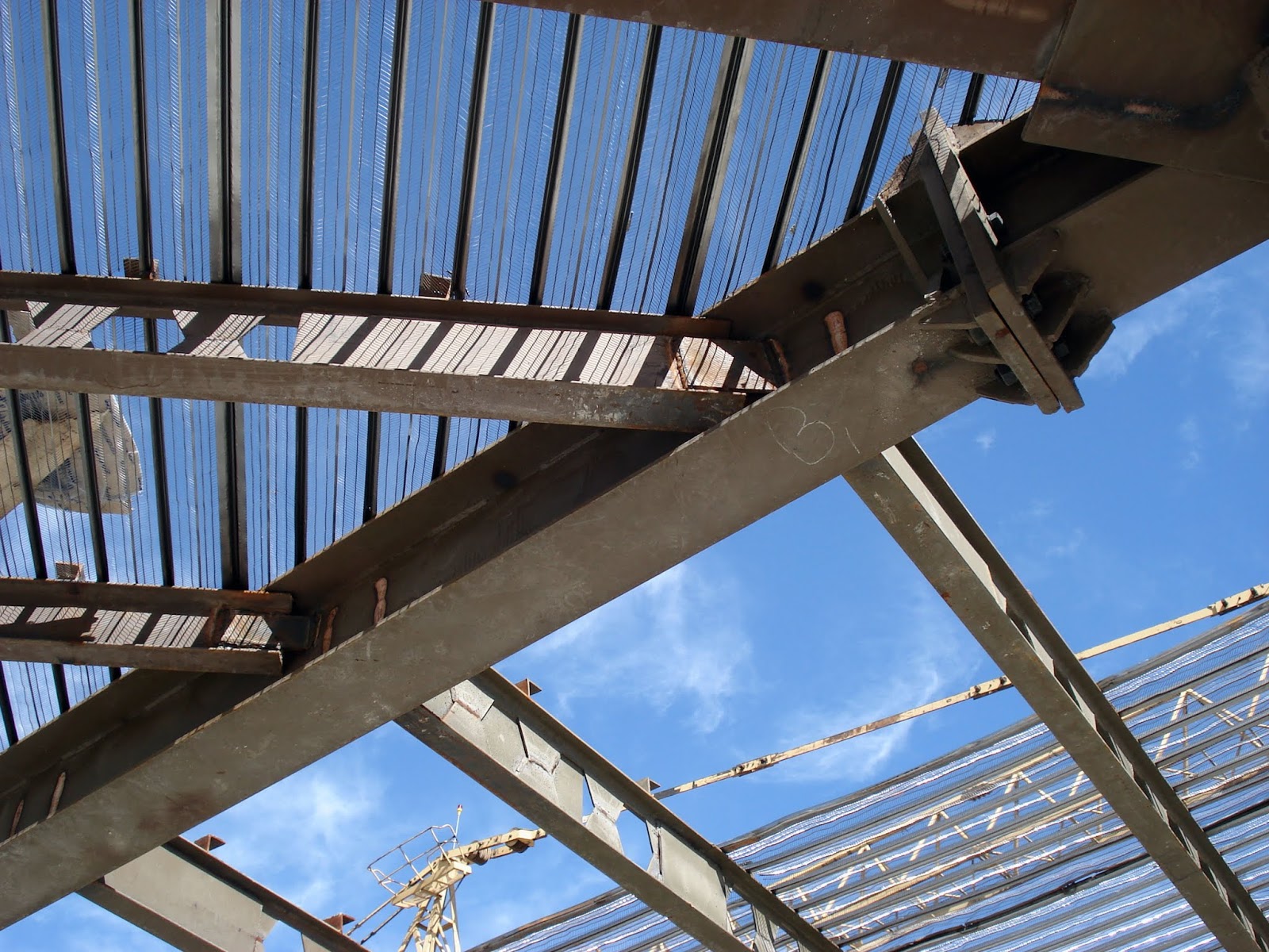 Samrand Abdi: Engineered steel construction