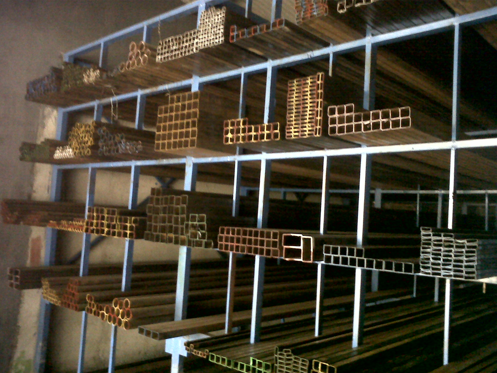 Toko Besi MUARA BAJA UTARA