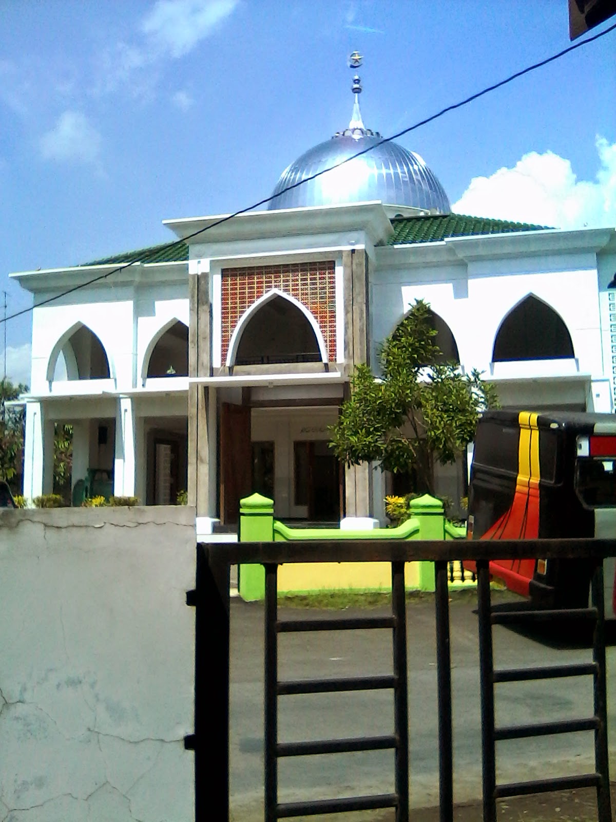 KAJIAN ISLAMI: PEMBANGUNAN MASJID AL MUTTAQIN