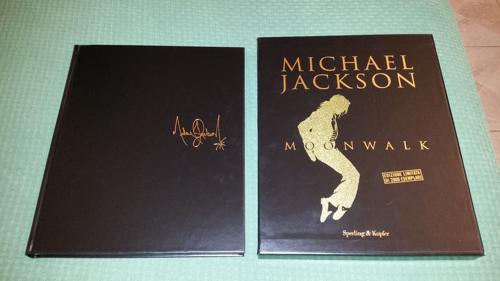 The Michael Jackson Showroom: BOOKS