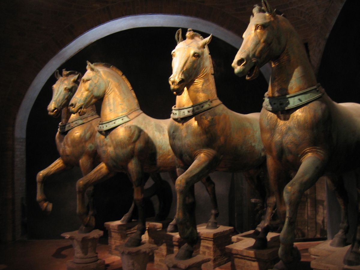 truelovetoo: Venetian Horses