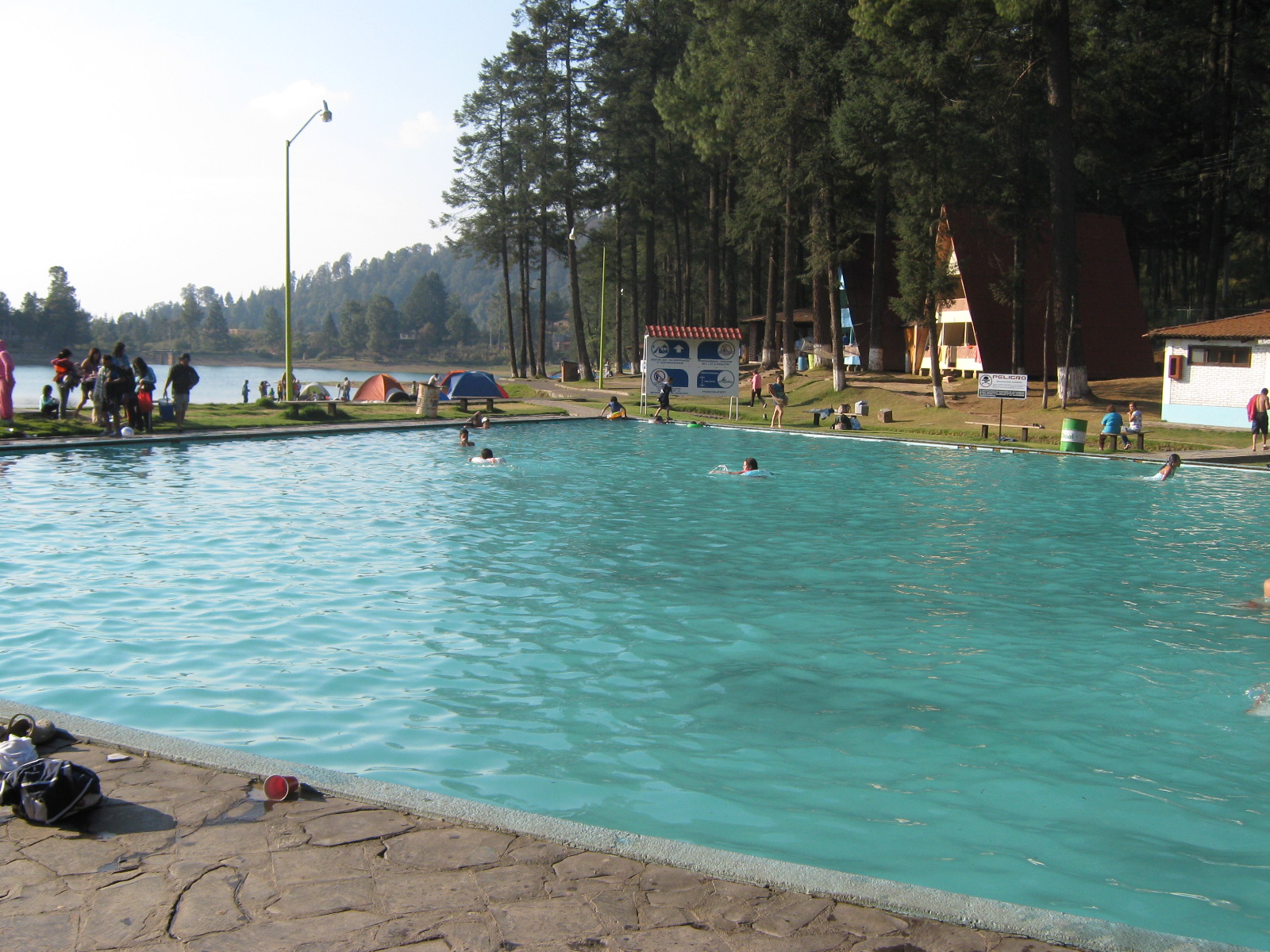 "Campamento Tuístico Laguna Larga"