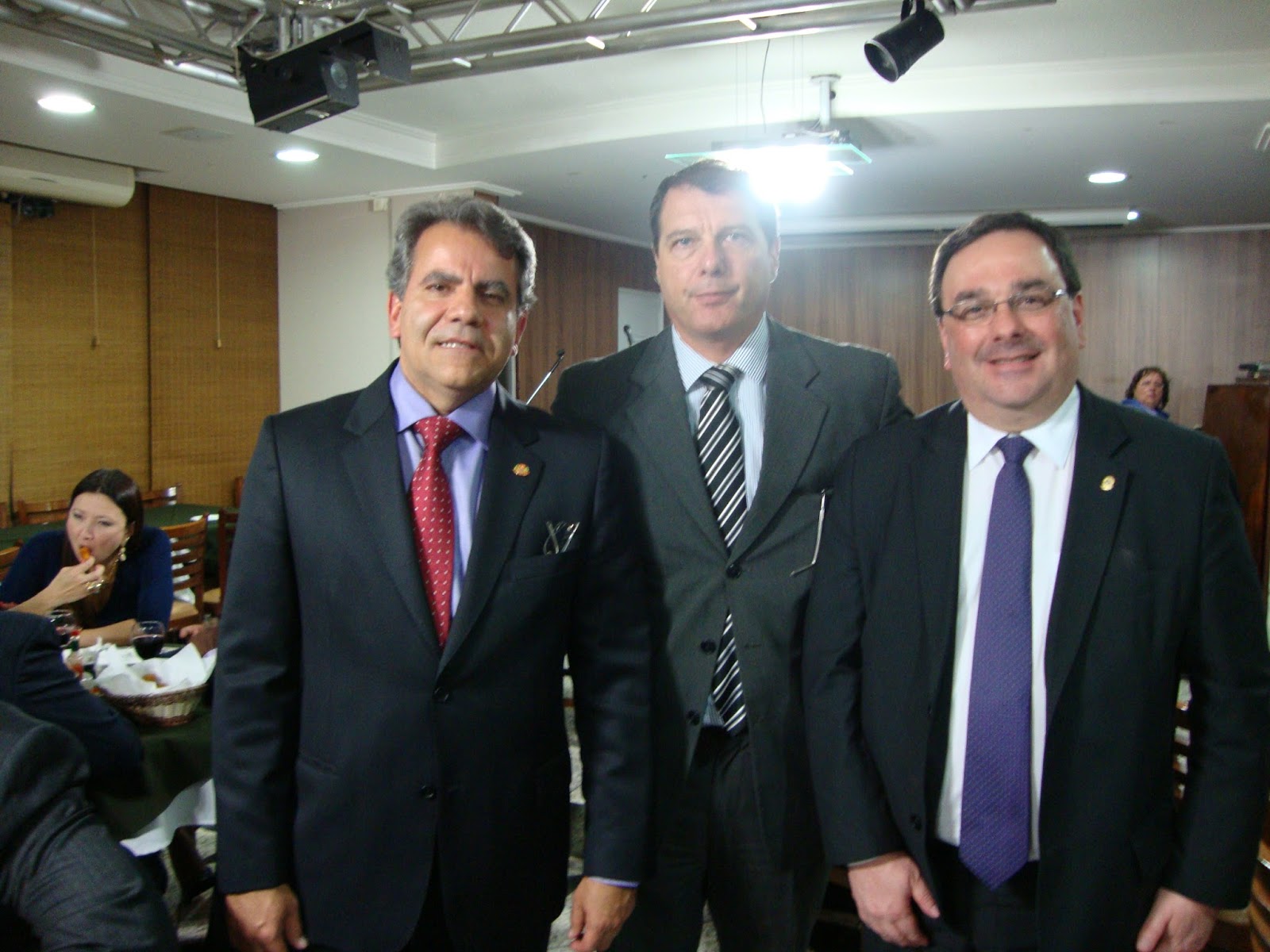 Blog do Mário Leite de Barros Filho: ACADEPOL e ADPESP lançam o I ...