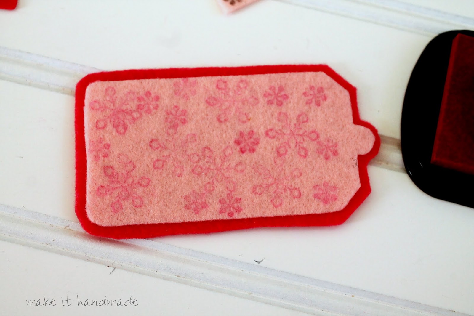 Make It Handmade: DIY Reusable Felt Gift Tags Tutorial