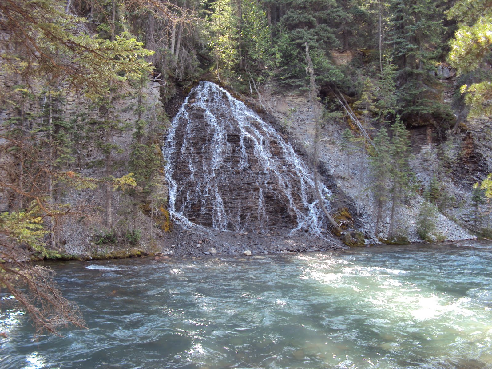5 mois à Berwyn (AB) au CANADA