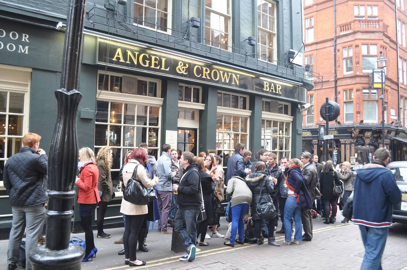 Oh, the places we will go!: Three Cheers for the English Pub!