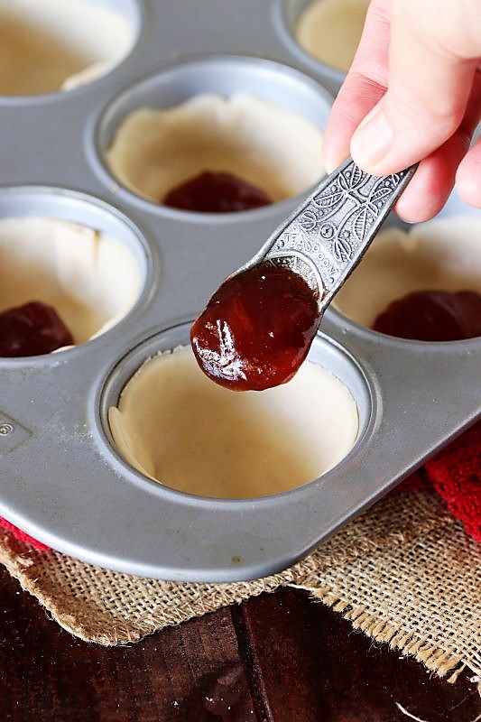 Grandma's Echo Cakes | The Kitchen is My Playground