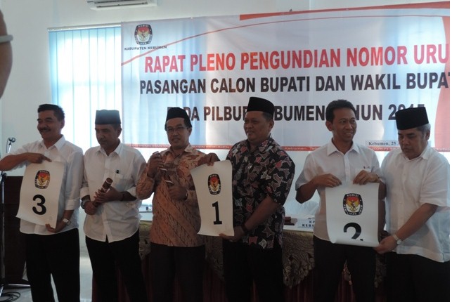 Ini Nomor Urut dari 3 Pasangan Calon Bupati dan Wakil Bupati Kebumen ...