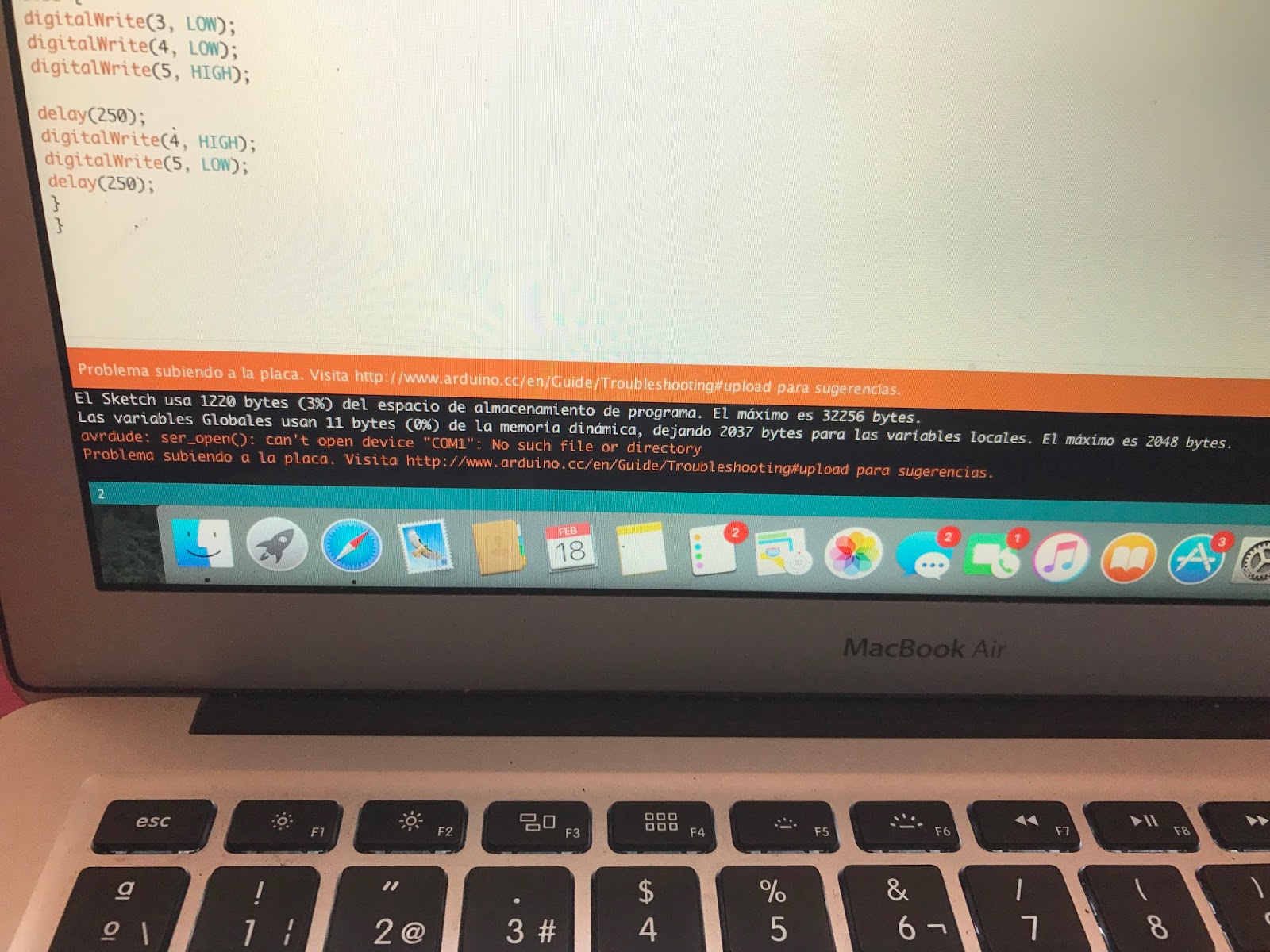 Informática 2 bach: Arduino: circuito con código