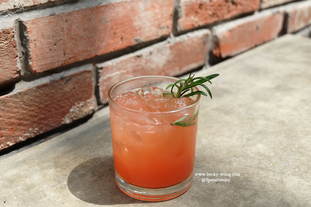 White Sand Cafe @ Empire Damansara: A Cosy "Santorini" in Klang Valley ...