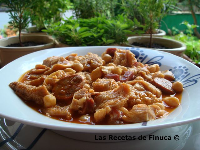 Las Recetas de Finuca: Callos con garbanzos
