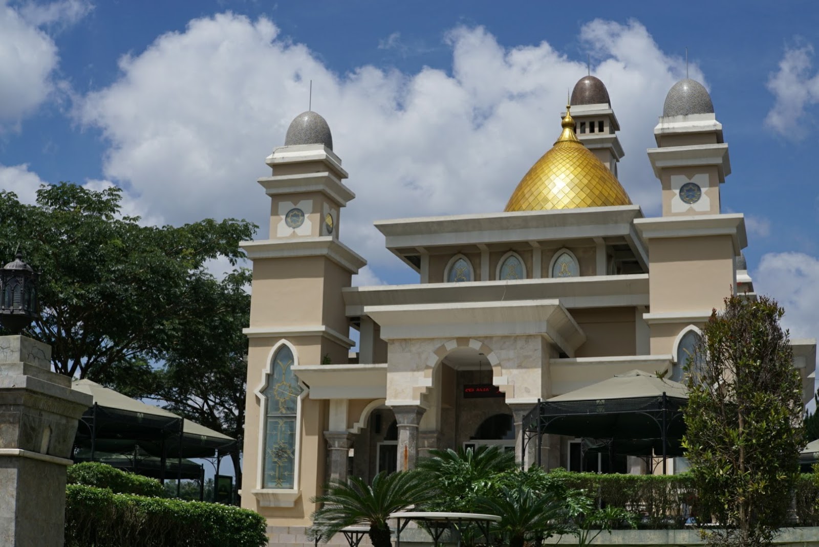 Pertama! Mega Wisata Icakan - Ciamis