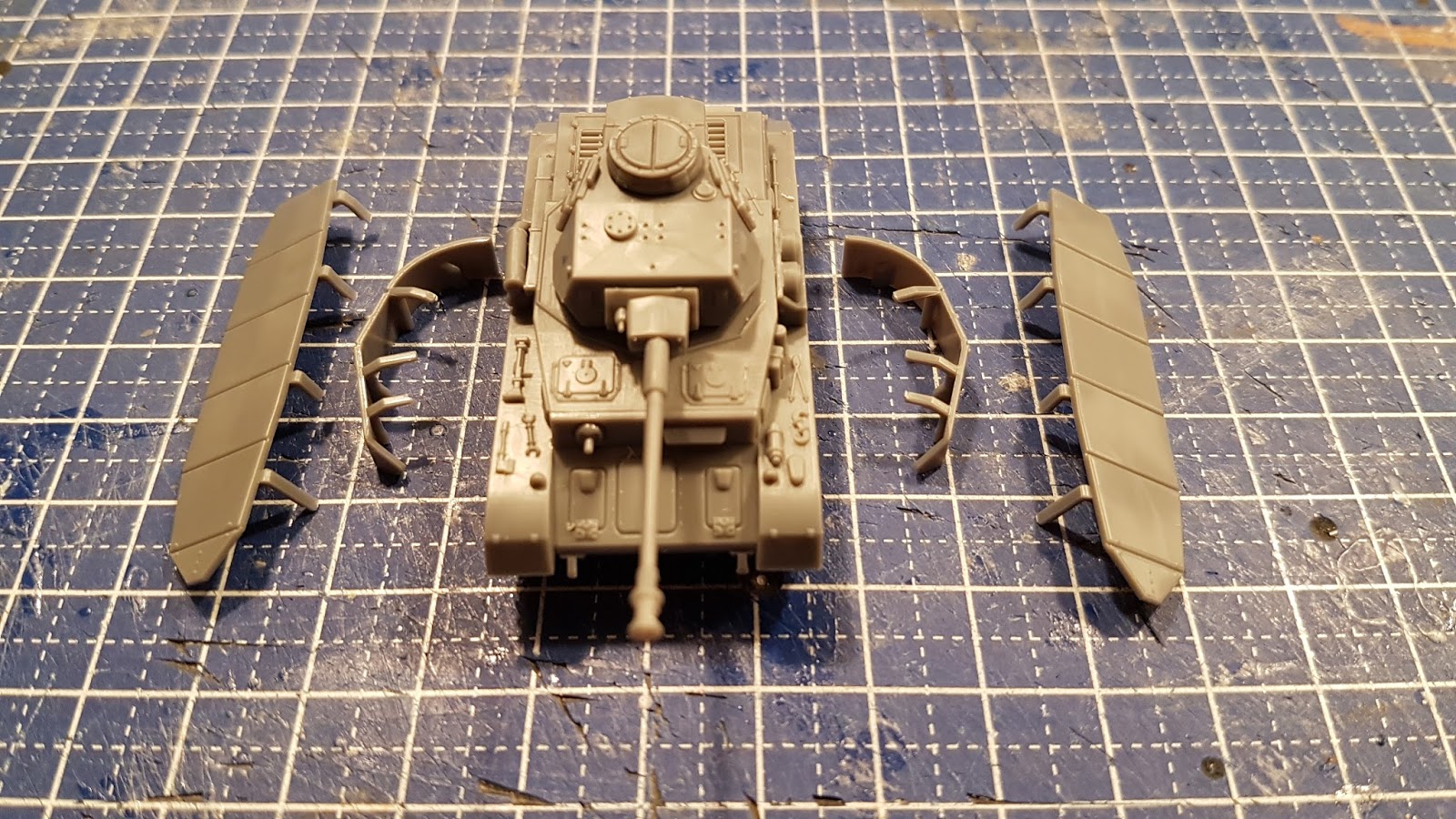 Toy Soldiers off to War: Review: 15mm Panzer IV Plastic Soldier Company