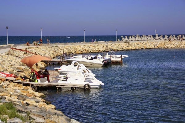 Amazing Romania: COSTINESTI RESORT