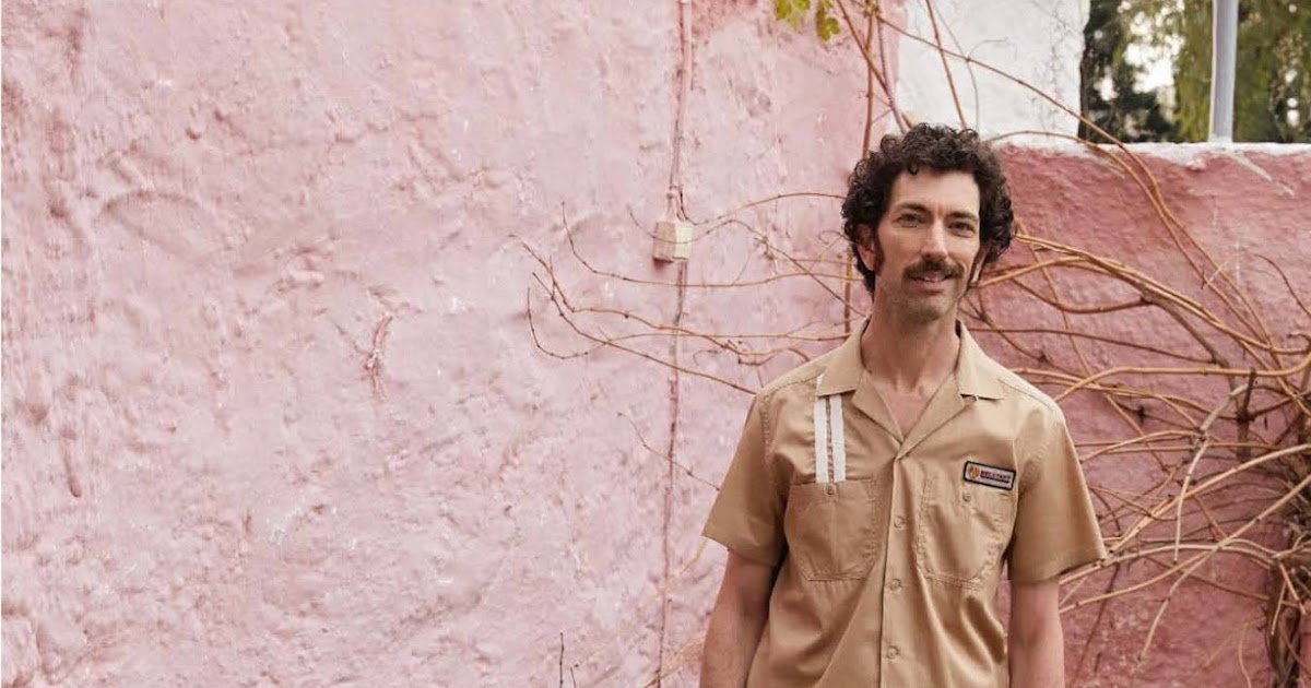 Dave Doughman para Men's health Best Fashion por Stratis Kas