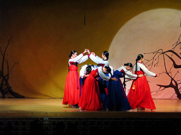Her Korean Things: 7 To Dos During Chuseok Festival!