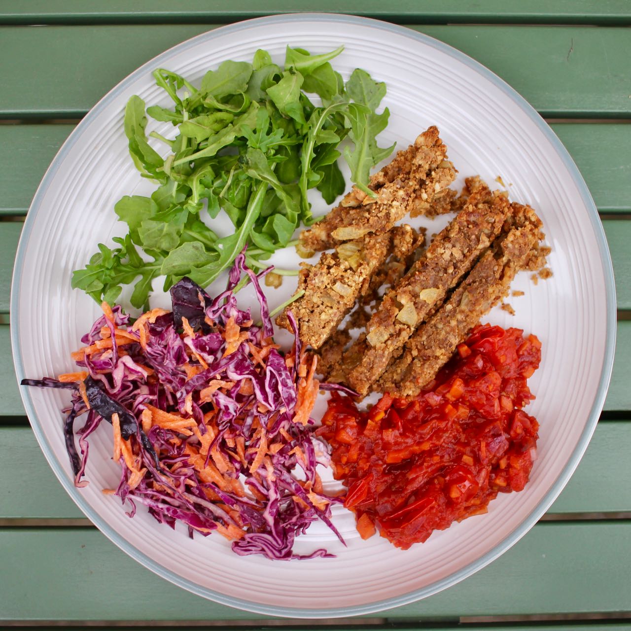 Green Gourmet Giraffe: Festive recipes: Vegan nut roast, Spiced nuts ...