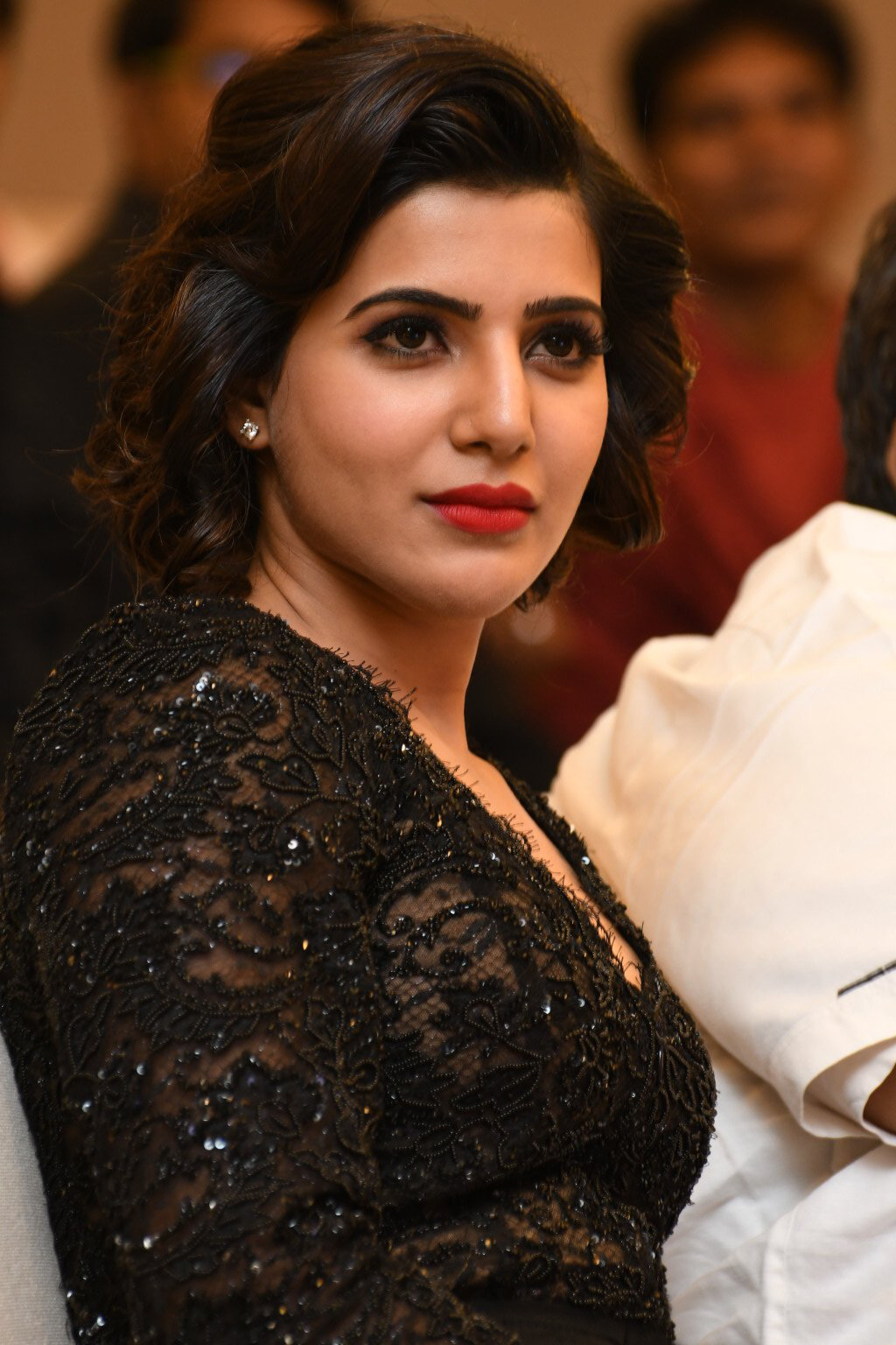 Model Actress: Samantha Ruth Prabhu Black dress hot stills