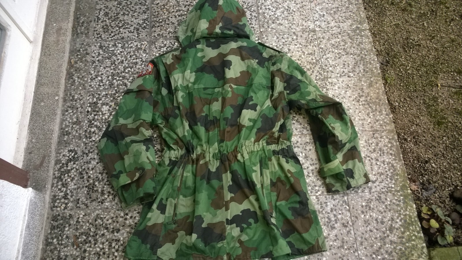 Military Camouflage: Serbian army Camouflage M93 jacket with black neck fur