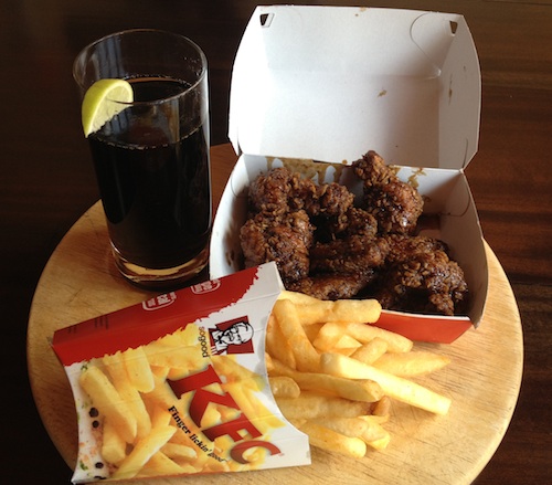 Jozi Foodie Fix: Takeaway Chronicles: KFC dunked zinger wings